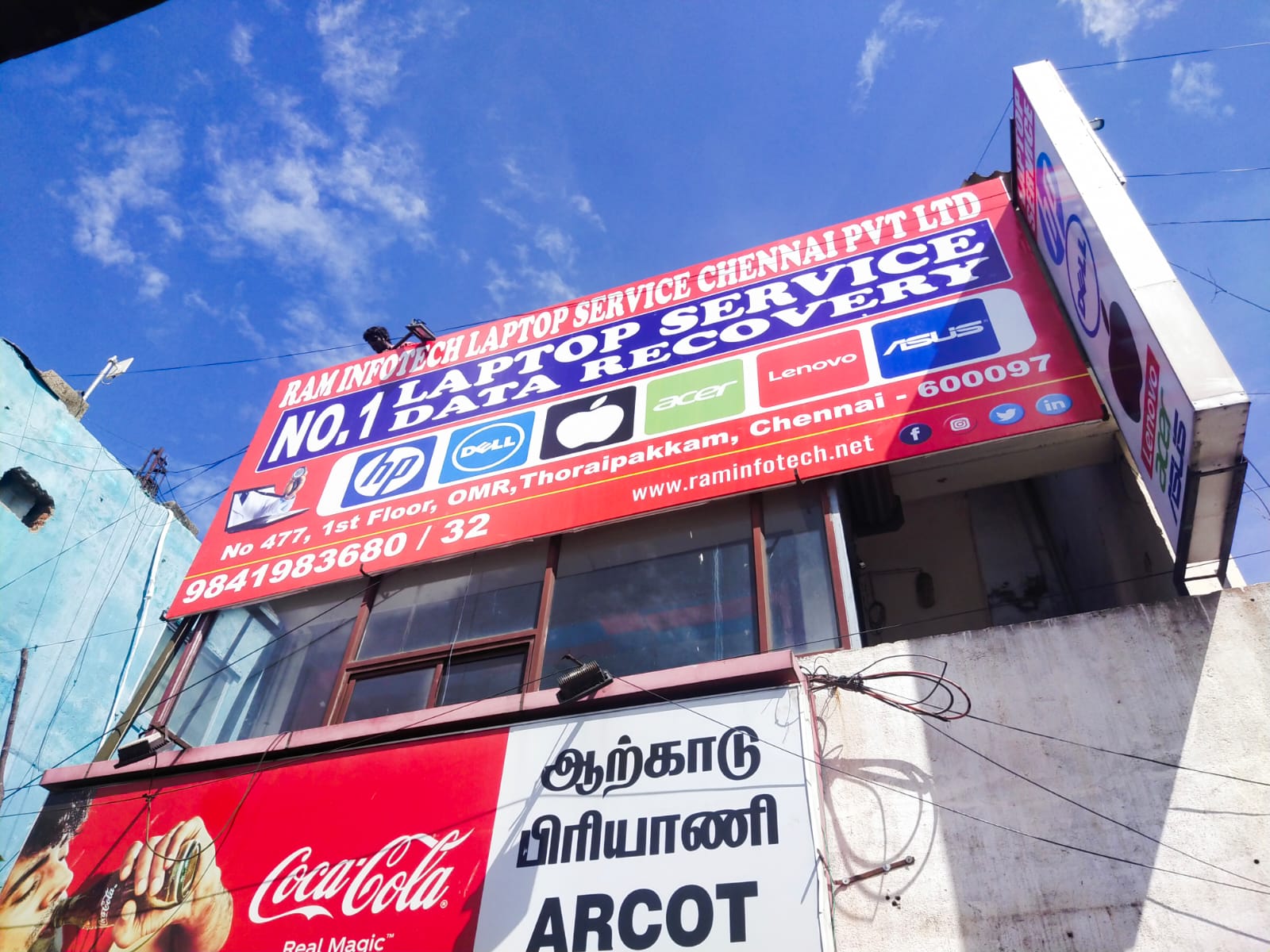 Best Laptop Repair Service Center in Near MeOmr Thoraipakkam